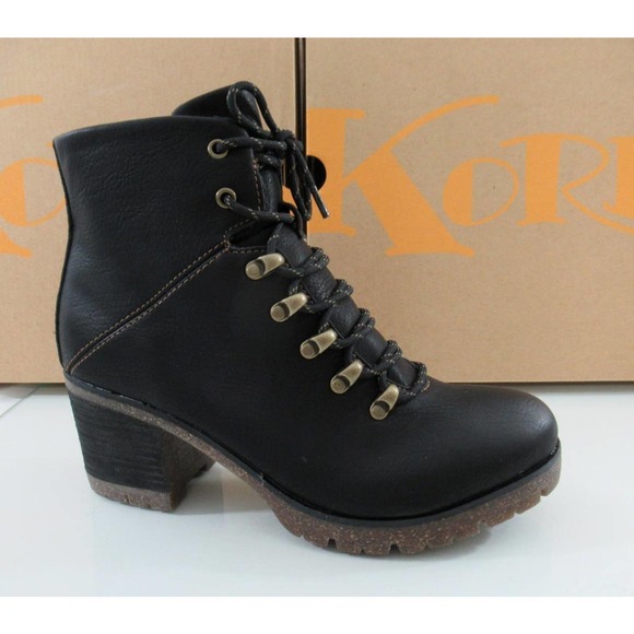 Kork-Ease | Shoes | Korks Erica Lace Up Combat Boots Lug Sole Black ...